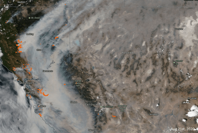 California wildfires: A smoke cloud spreads over North America and ...