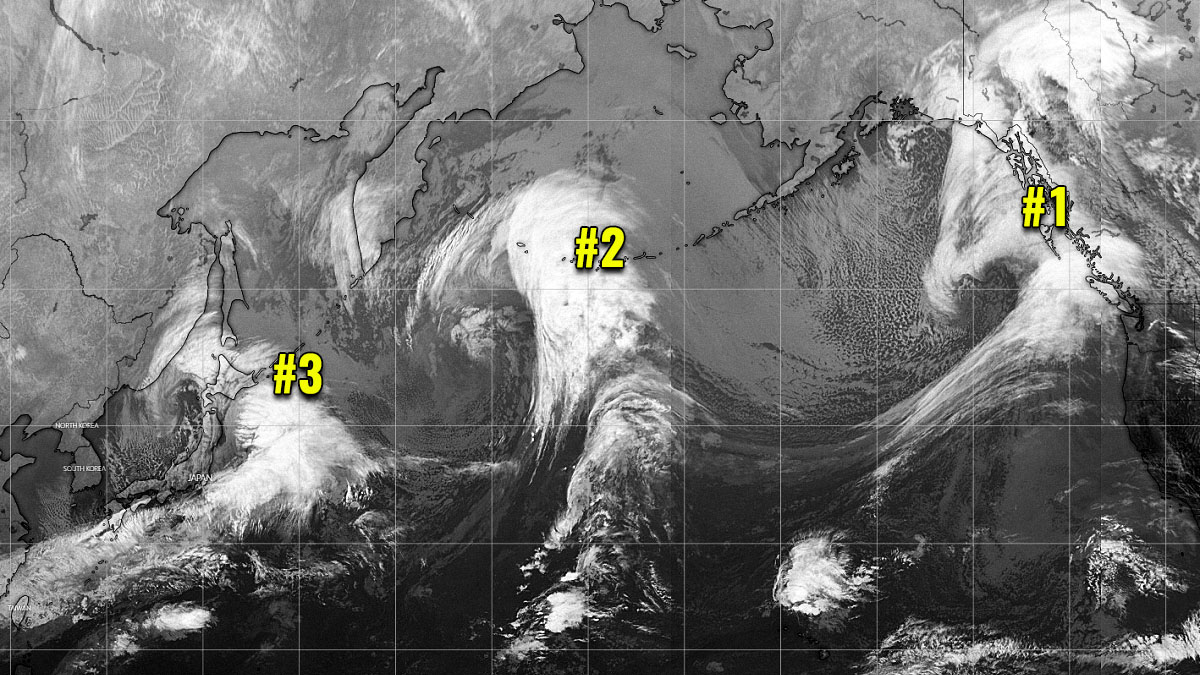 An impressive combination of three intense cyclones connected to each ...