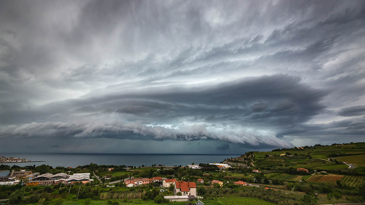 Early-season severe weather with a tail-end supercell storm blasted ...